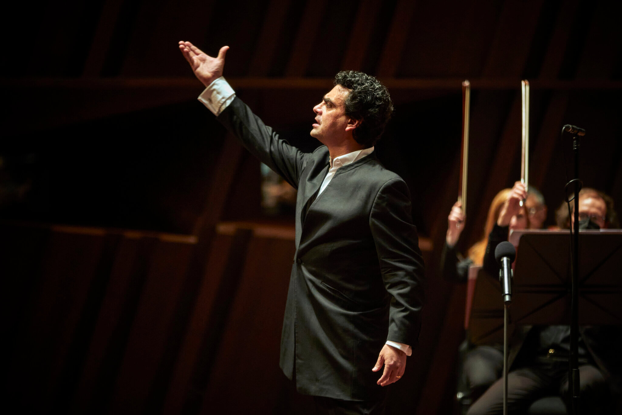 Centre Stage Artist Management » Rolando Villazón